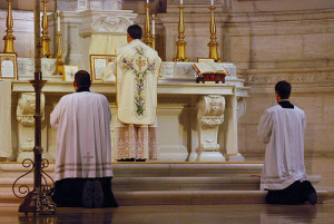 Traditional Latin Mass – Holy Saviour